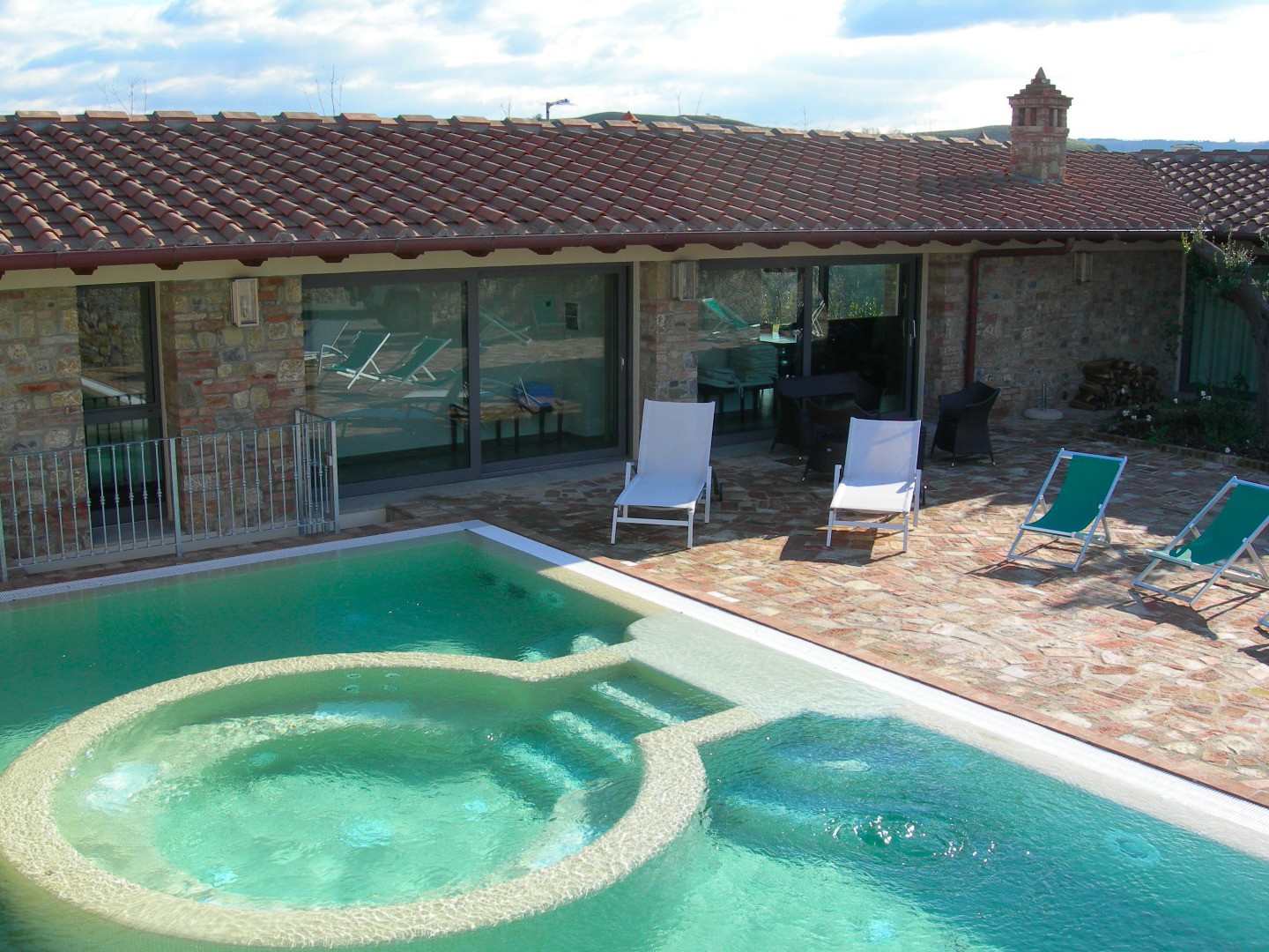 Laura - villa Laura Tuscany | Isle Blue