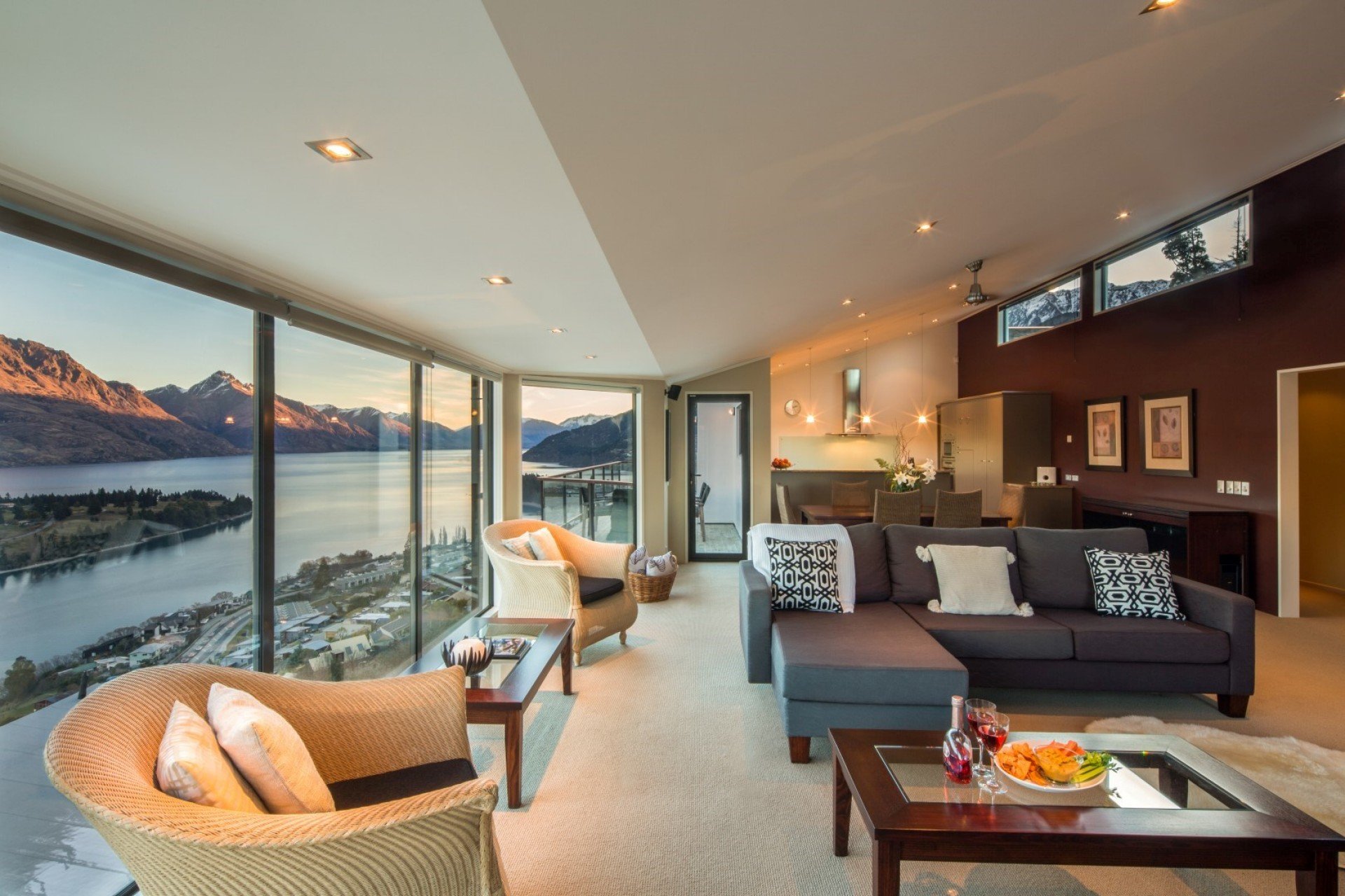 Queenstown Views - villa Queenstown Views New Zealand | Isle Blue