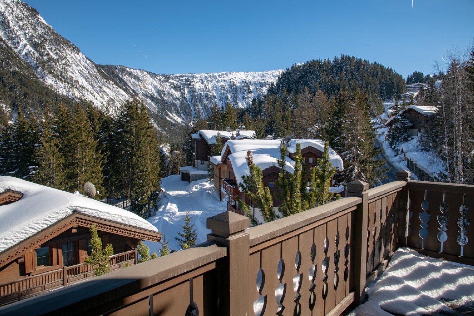 Manali Lodge - Nirekha - villa Manali Lodge - Nirekha Courchevel | Isle ...